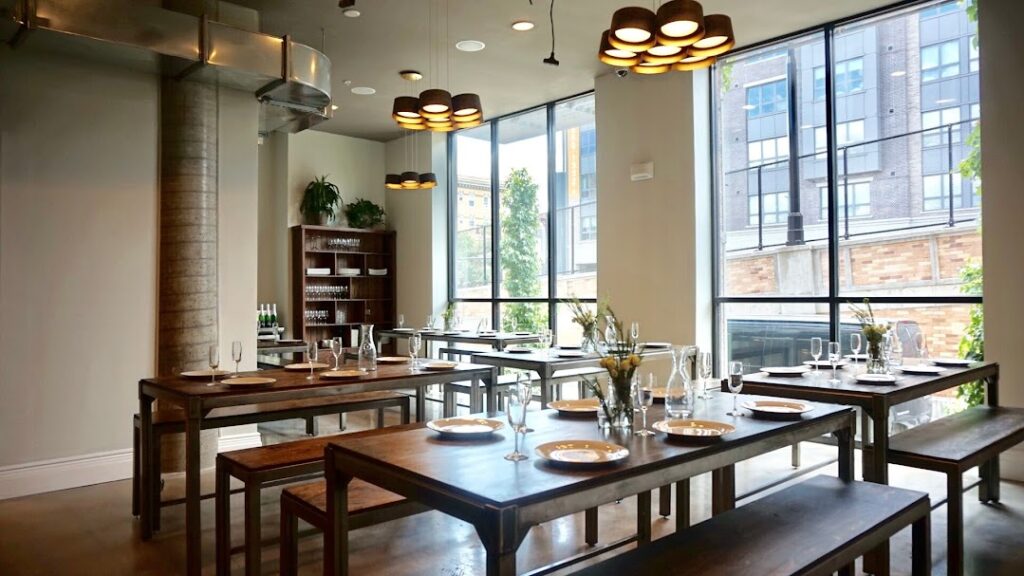 Hudson Table | HOBOKEN CLASS & EVENT SCHEDULE